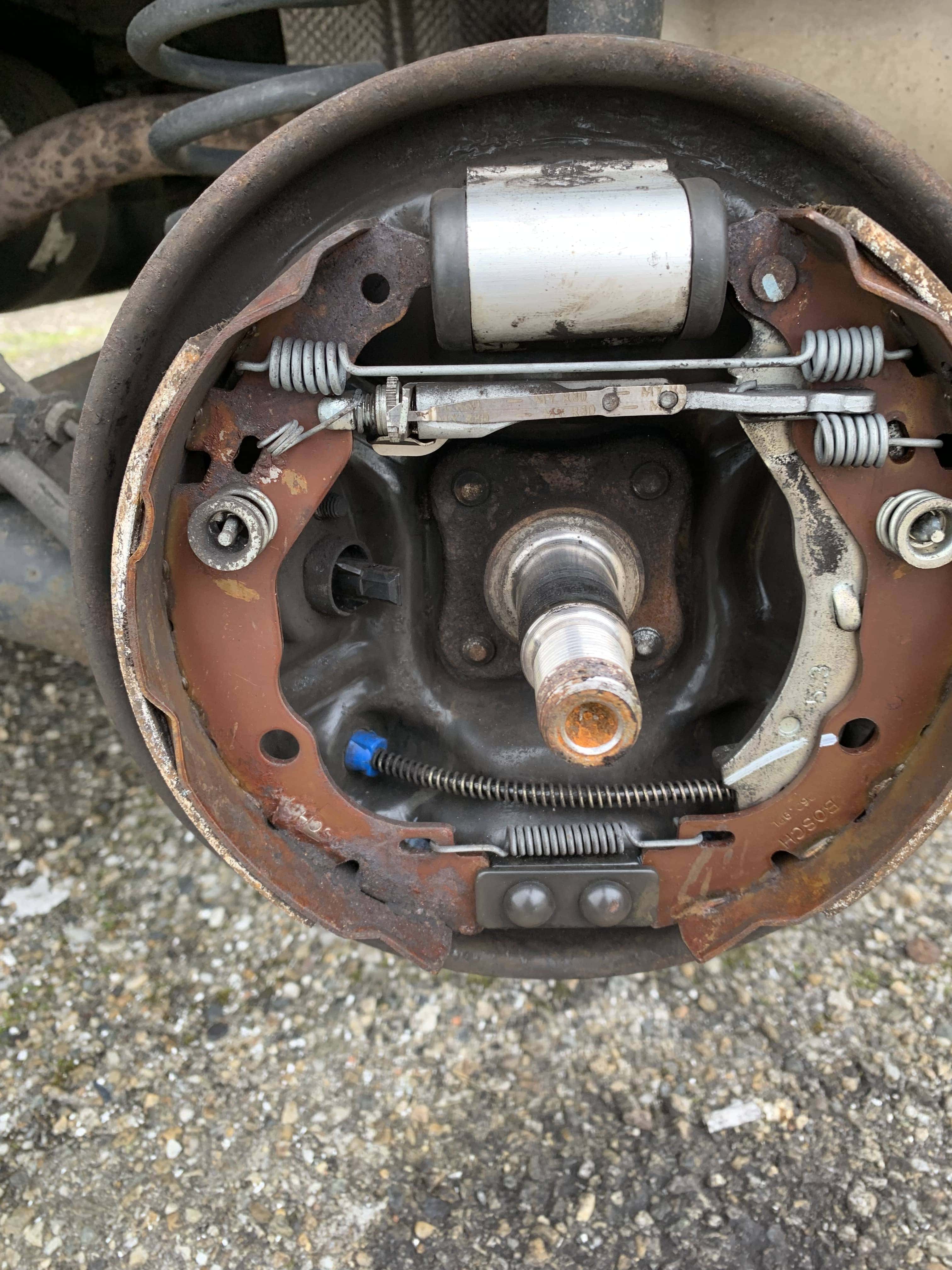 Frein tambour grippé - Dacia - Sandero - GPL - Auto Evasion | Forum Auto