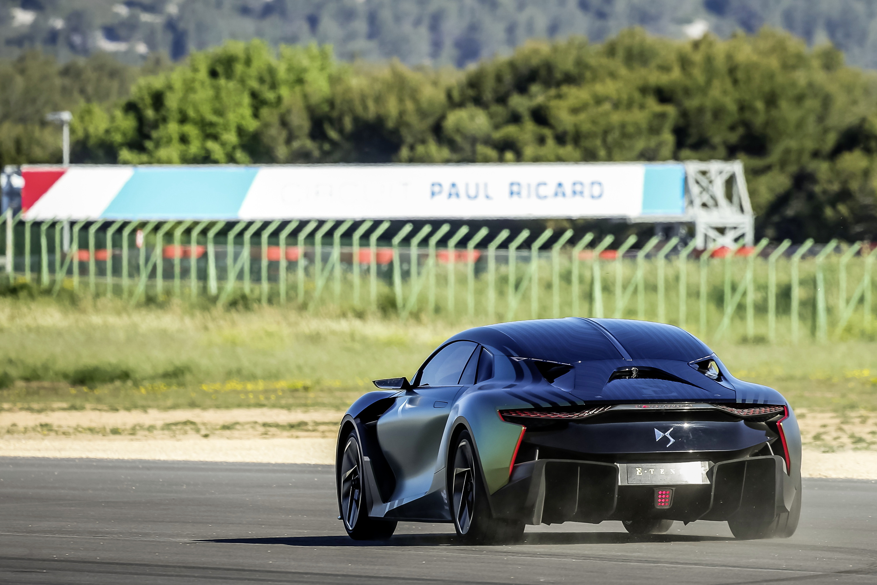 Photo 11 - ds concept performance e tense 2022 - DS E-Tense Performance ...