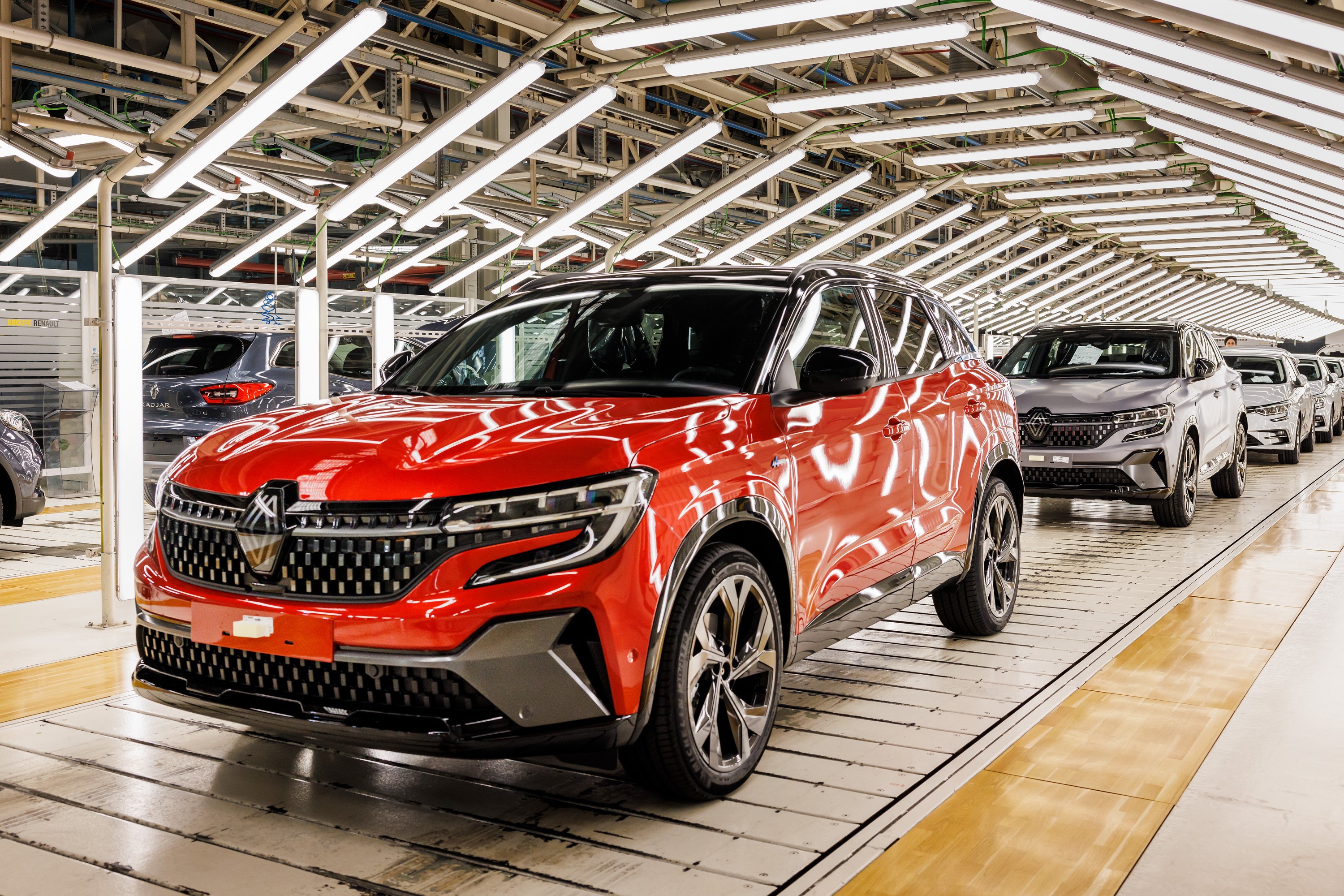 Diaporama et photos - Le Renault Austral (2022) est entré en production ...