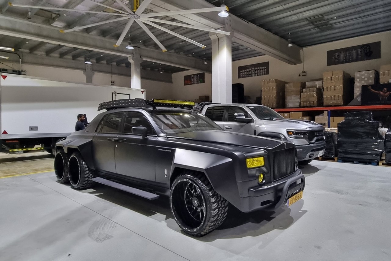 Diaporama et photos - Une Rolls-Royce Phantom spectaculaire à 6 roues ...