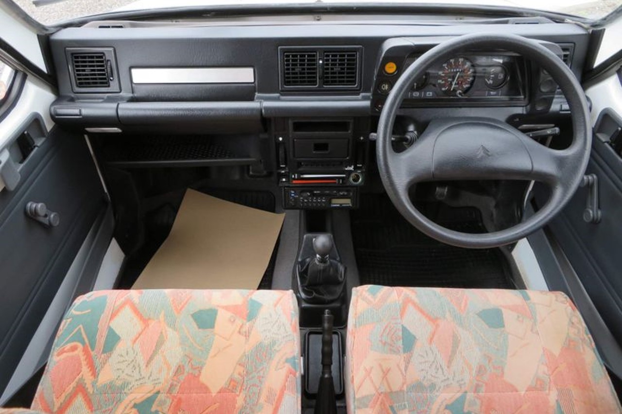 Le Citroën C15, parfait camping-car à petit budget