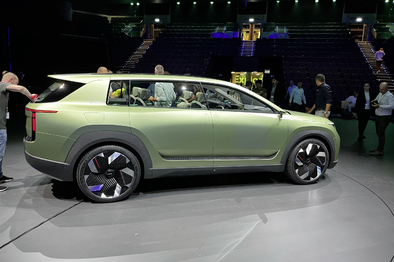 Diaporama et photos - Skoda Vision 7S. Un SUV avec 7 places et 600 km d ...