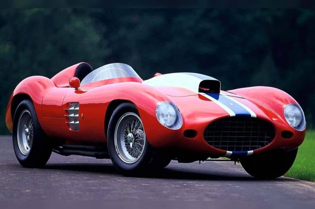 Photo 9 - Ferrari 410 S rouge - Voici la Ferrari SP51, un roadster V12 ...