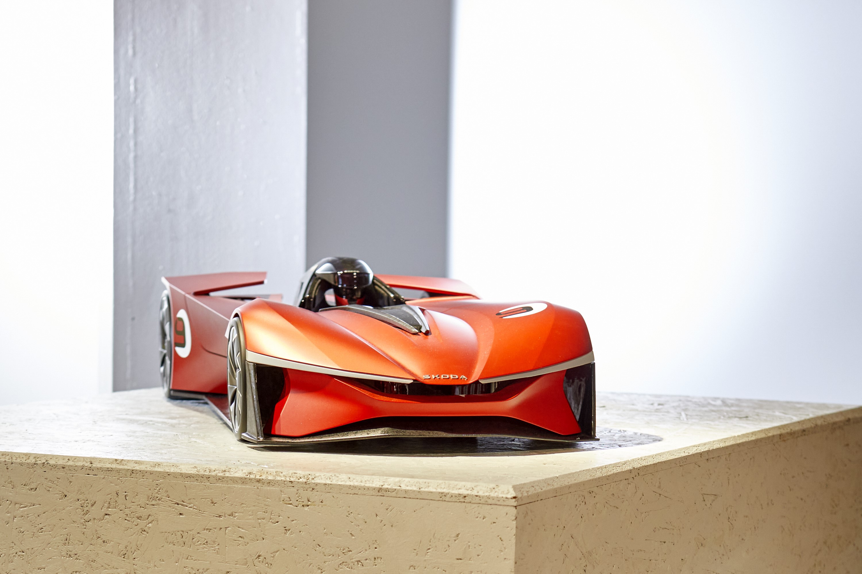 Diaporama et photos - Skoda Vision GT (2022). Un speedster électrique inspiré par le passé | L'Argus