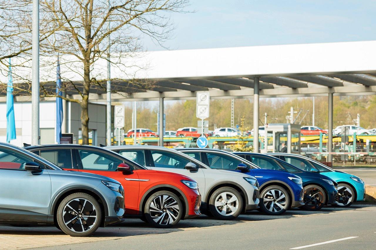 Photo 1 - IHS Markit prévisions vente voitures Europe 2022 - Le marché ...