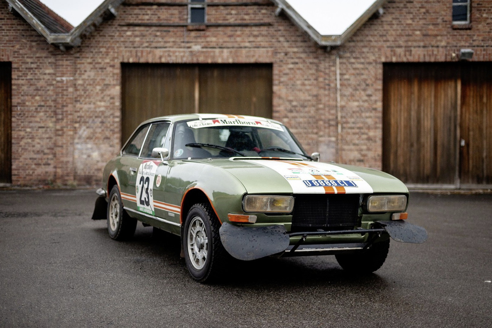 Photo 5 - Peugeot 504 Coupé V6 rallye-raid encheres - Vente aux ...