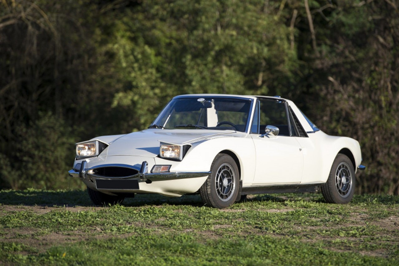 Photo 9 - Matra 530 blanc - Vente Automobile sur les Champs 2022. Des ...