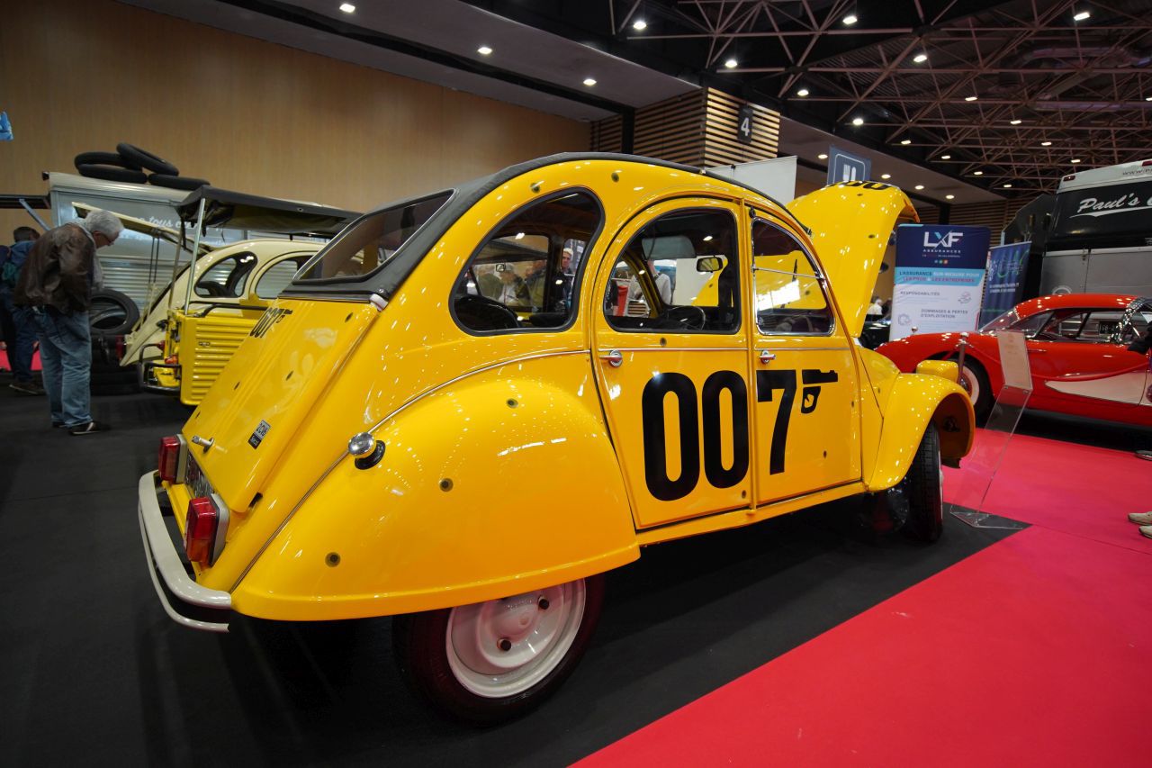 Photo 26 - Citroen 2CV 007 Epoquauto 2022 - Époqu'Auto 2022. Les ...