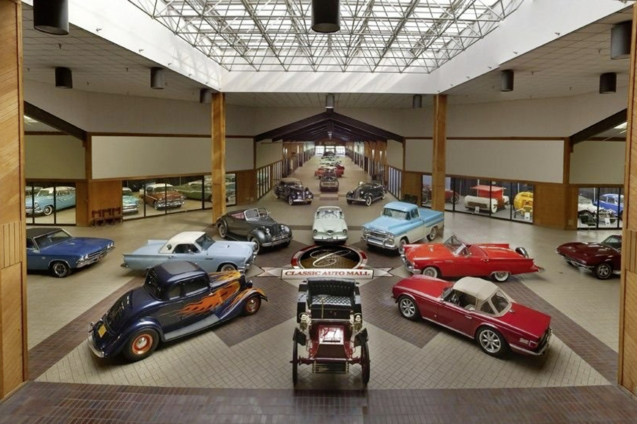 Photo 5 - Batmobile exposition - Une Batmobile du film de 1989 à vendre ...