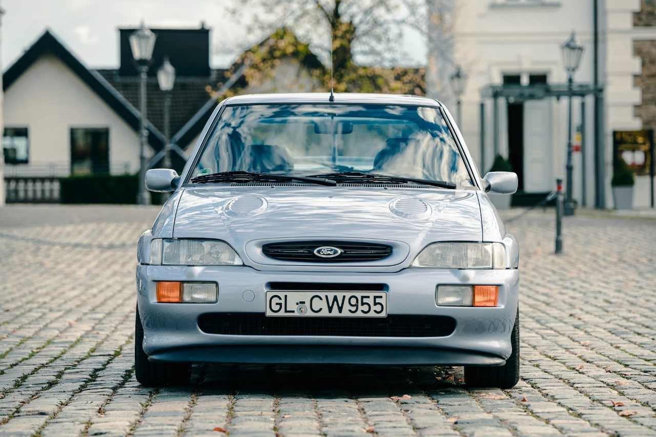 Photo 3 - Ford Escort RS Cosworth calandre - L’ultime Ford Escort RS ...