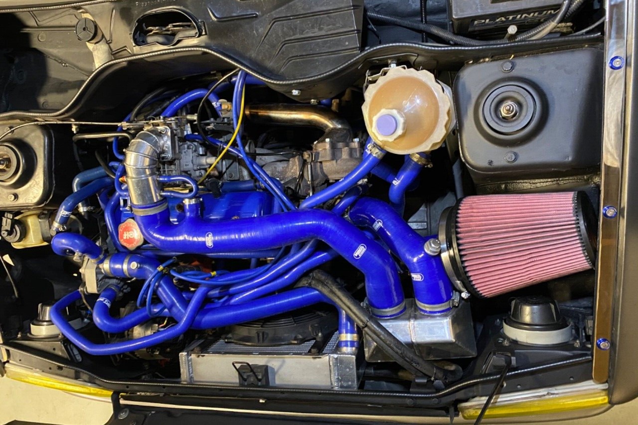 Une Renault 5 GT Turbo Pick-up musclée à la vente