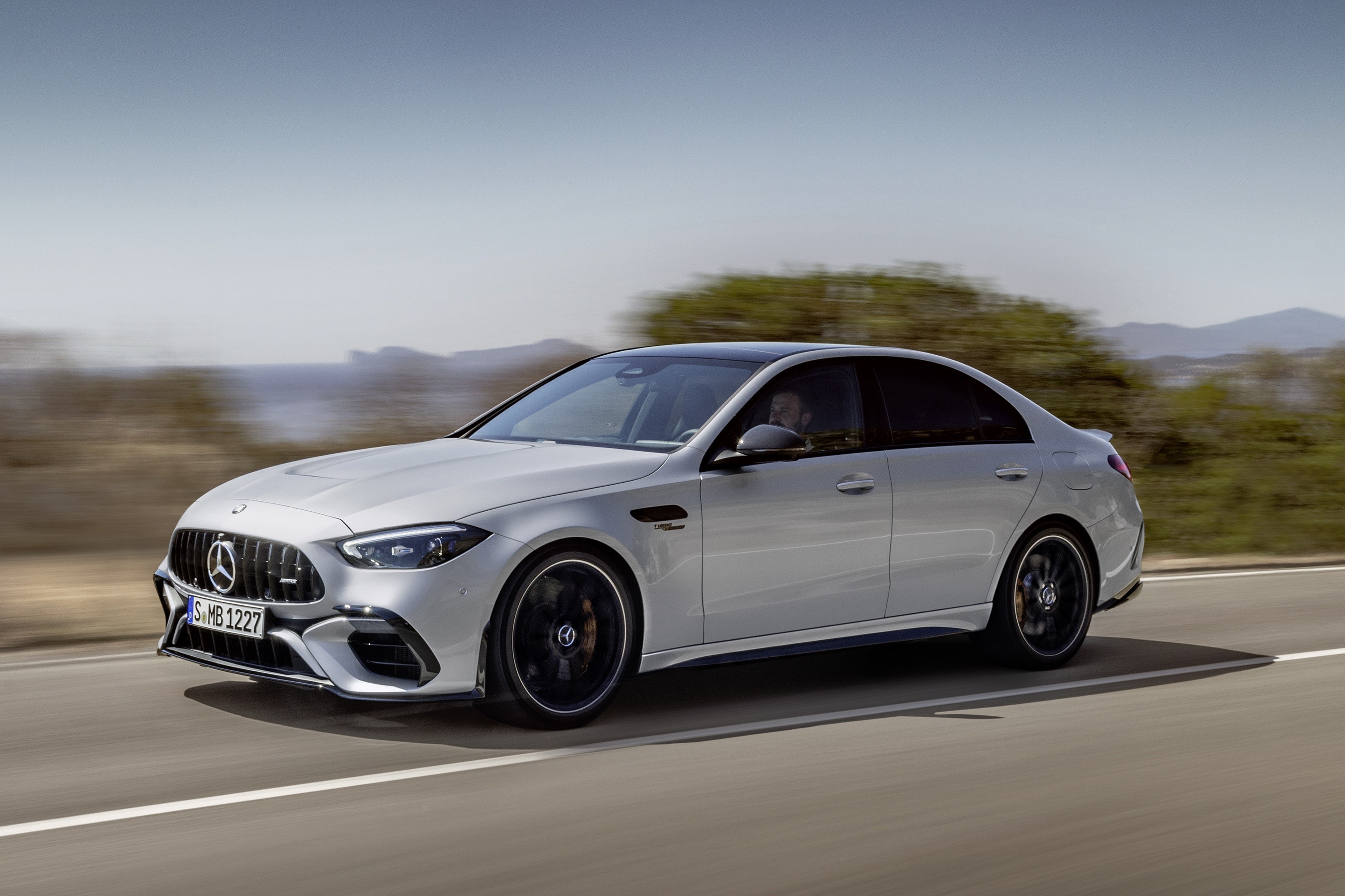 Diaporama et photos - Mercedes-AMG C 63 S (2022). 680 ch pour la berline hybride rechargeable ...