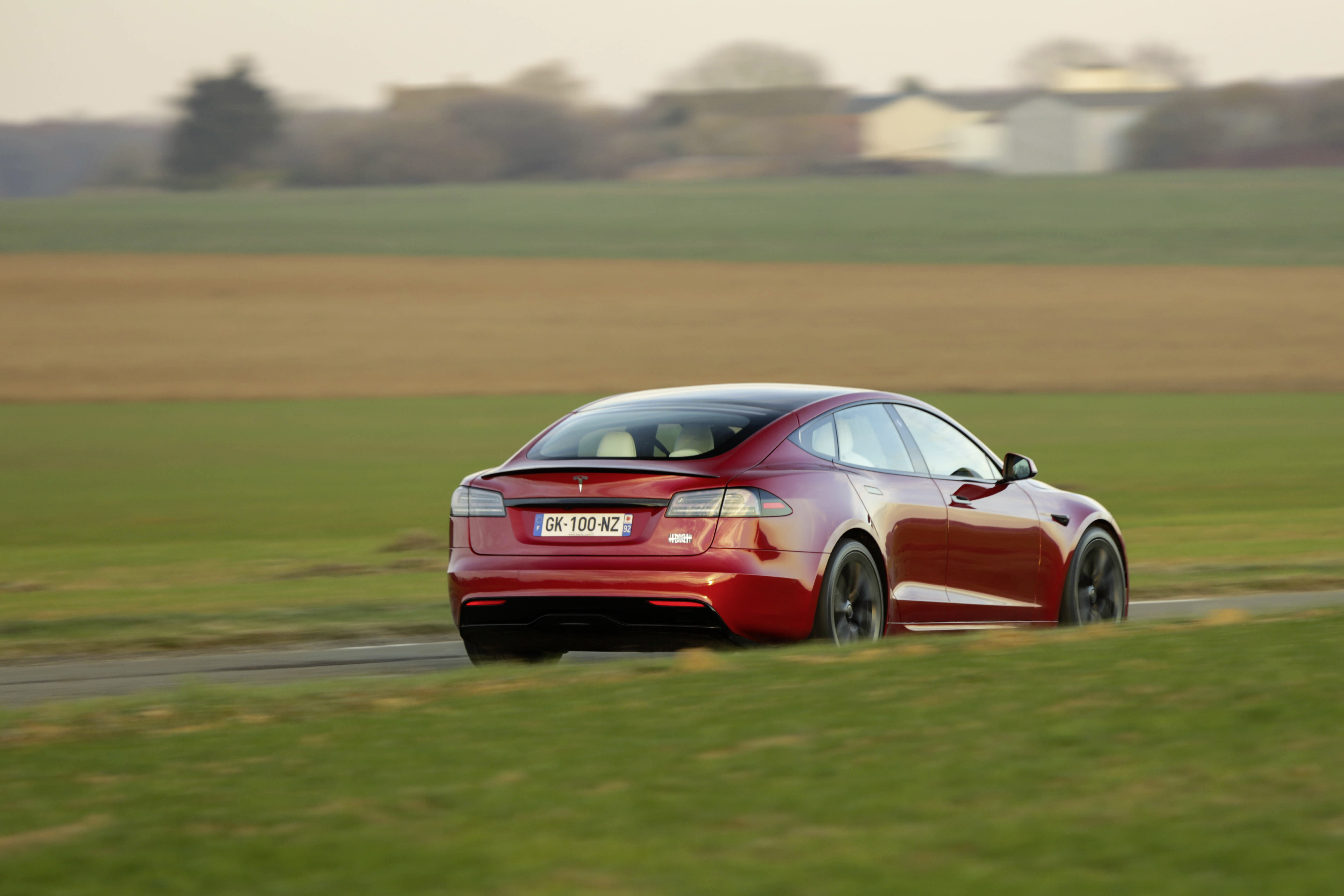 Photo 2 - Tesla Model S Plaid 2022 - Essai Tesla Model S Plaid : notre ...