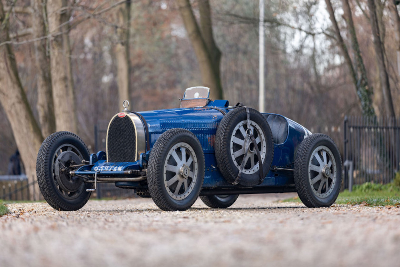 Photo 2 - Cette Bugatti Type 35 C date de 1929. Elle a obtenu cette ...