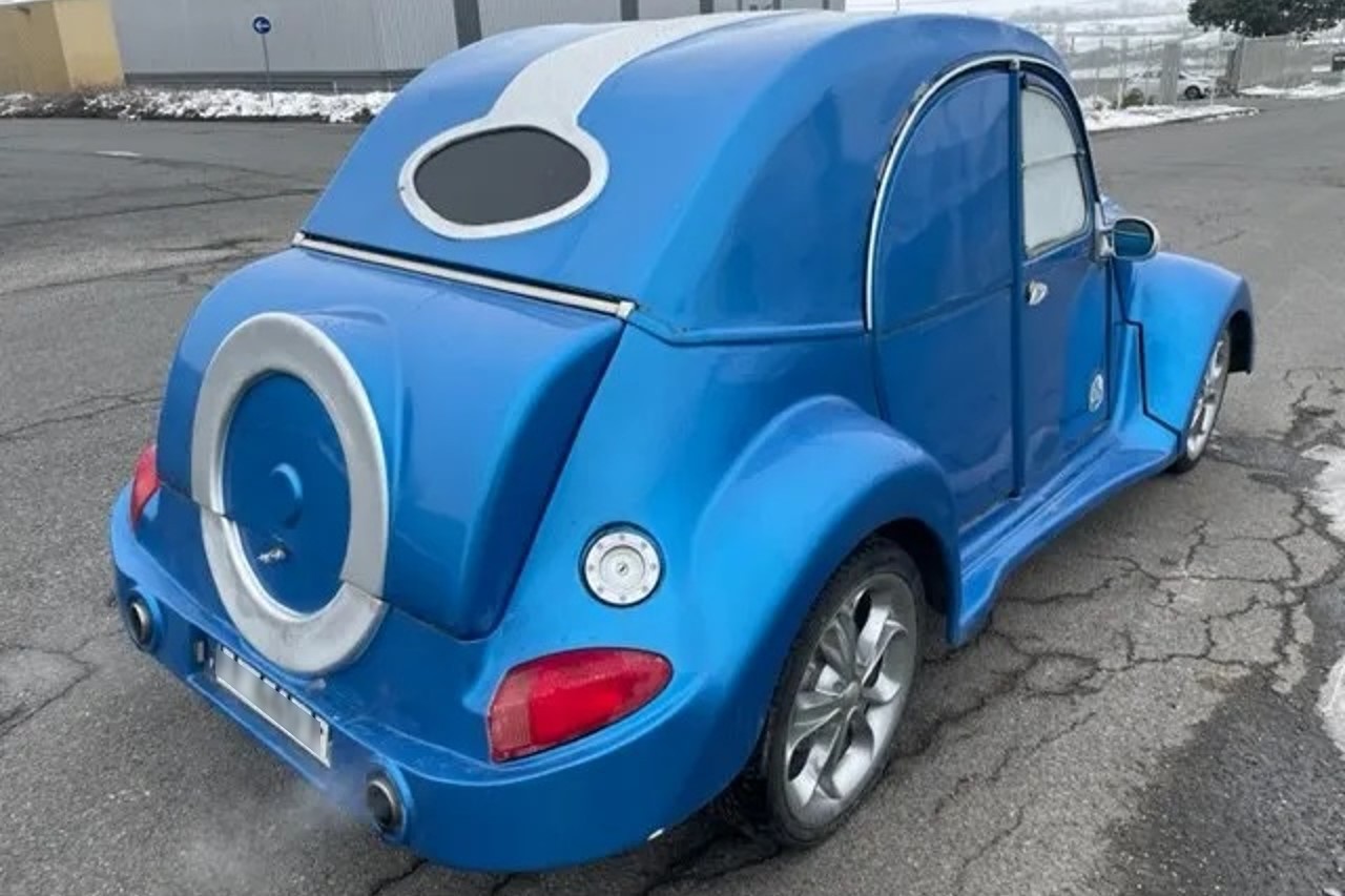 Insolite. Une suprenante Citroën 2CV hot rod à vendre