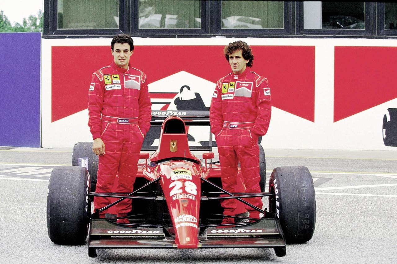 Photo 3 - Jean Alesi (gauche) et Alain Prost (droite) faisaient équipe ...