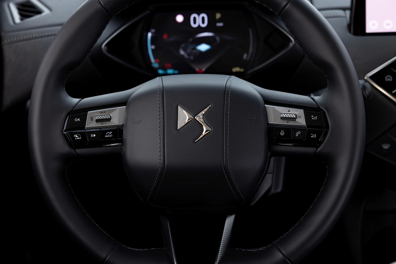 Diaporama et photos - Essai DS3 E-Tense (2023) : notre avis sur l ...