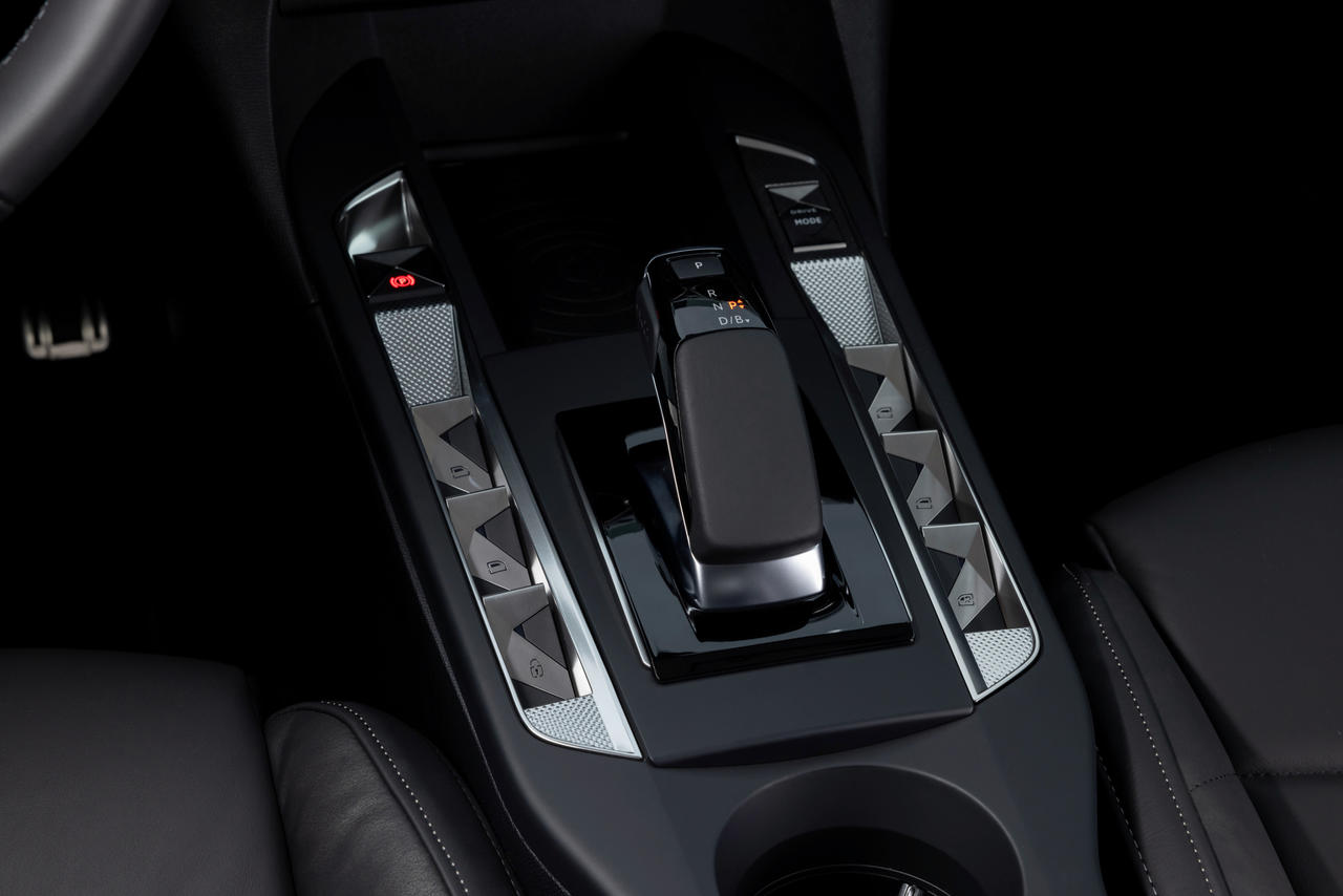 Diaporama et photos - Essai DS3 E-Tense (2023) : notre avis sur l ...