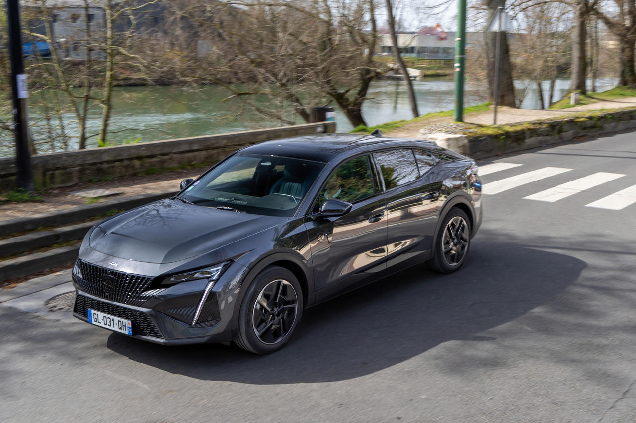 Photo 1 - Prix, fiche technique, autonomie électrique : retrouvez tout dans notre essai de la ...