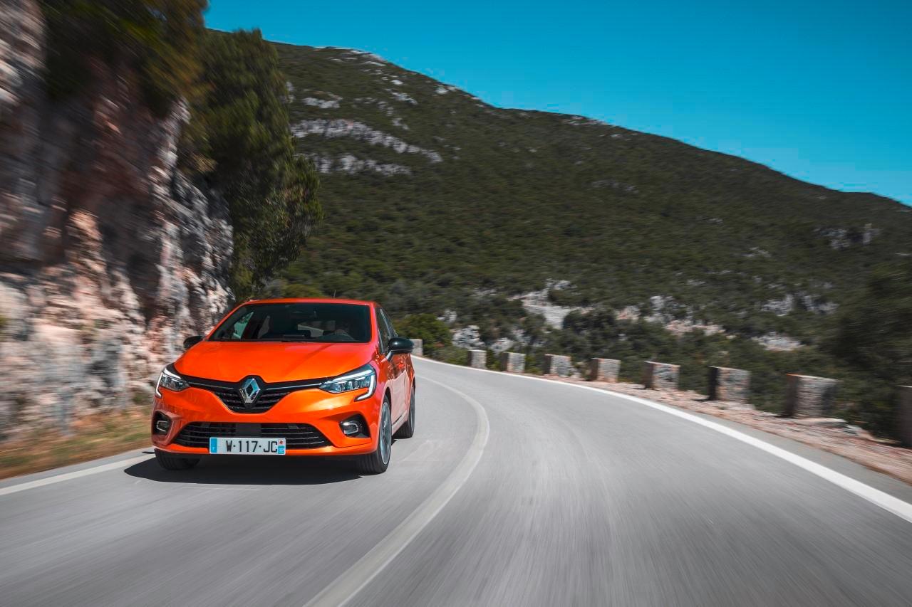 Photo 1 - renault clio 2022 orange - Le marché des voitures d’occasion ...