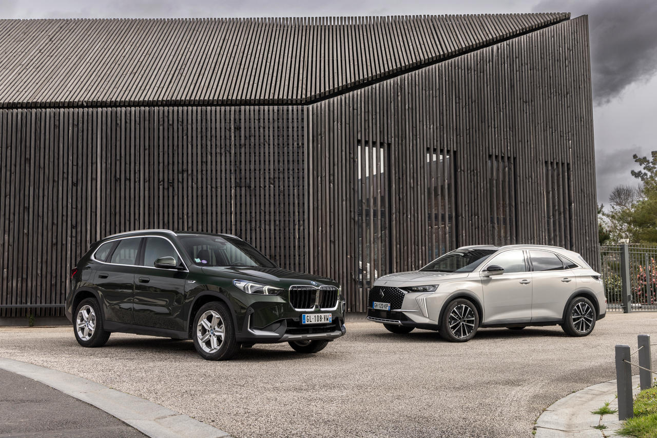 Photo 4 - essai bmw X1 hybride rechargeable 2023 vs DS7 - Essai comparatif : le BMW X1 hybride ...