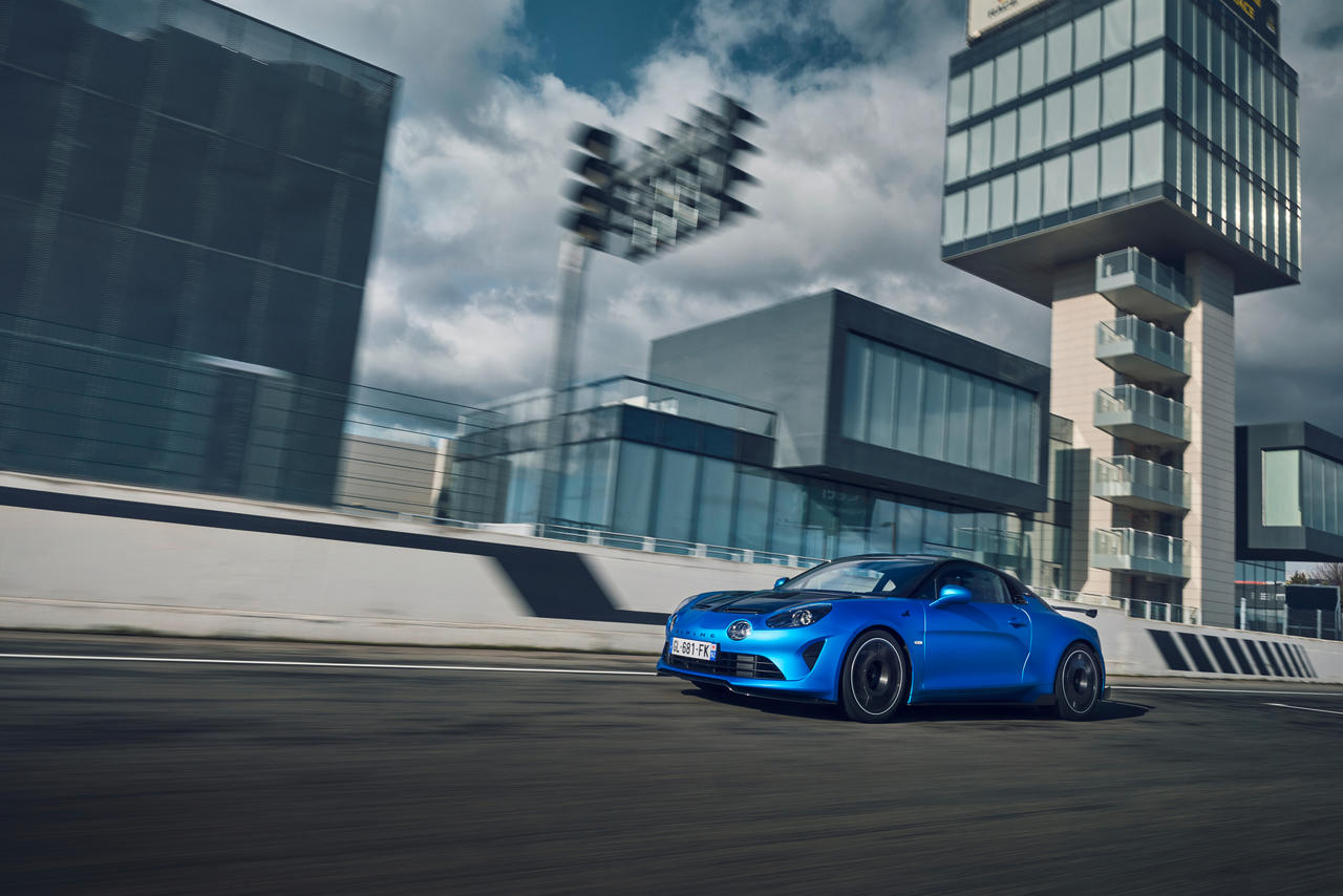 Diaporama et photos - Essai Alpine A110 R (2023) : l’ultime quête du gramme | L'Argus