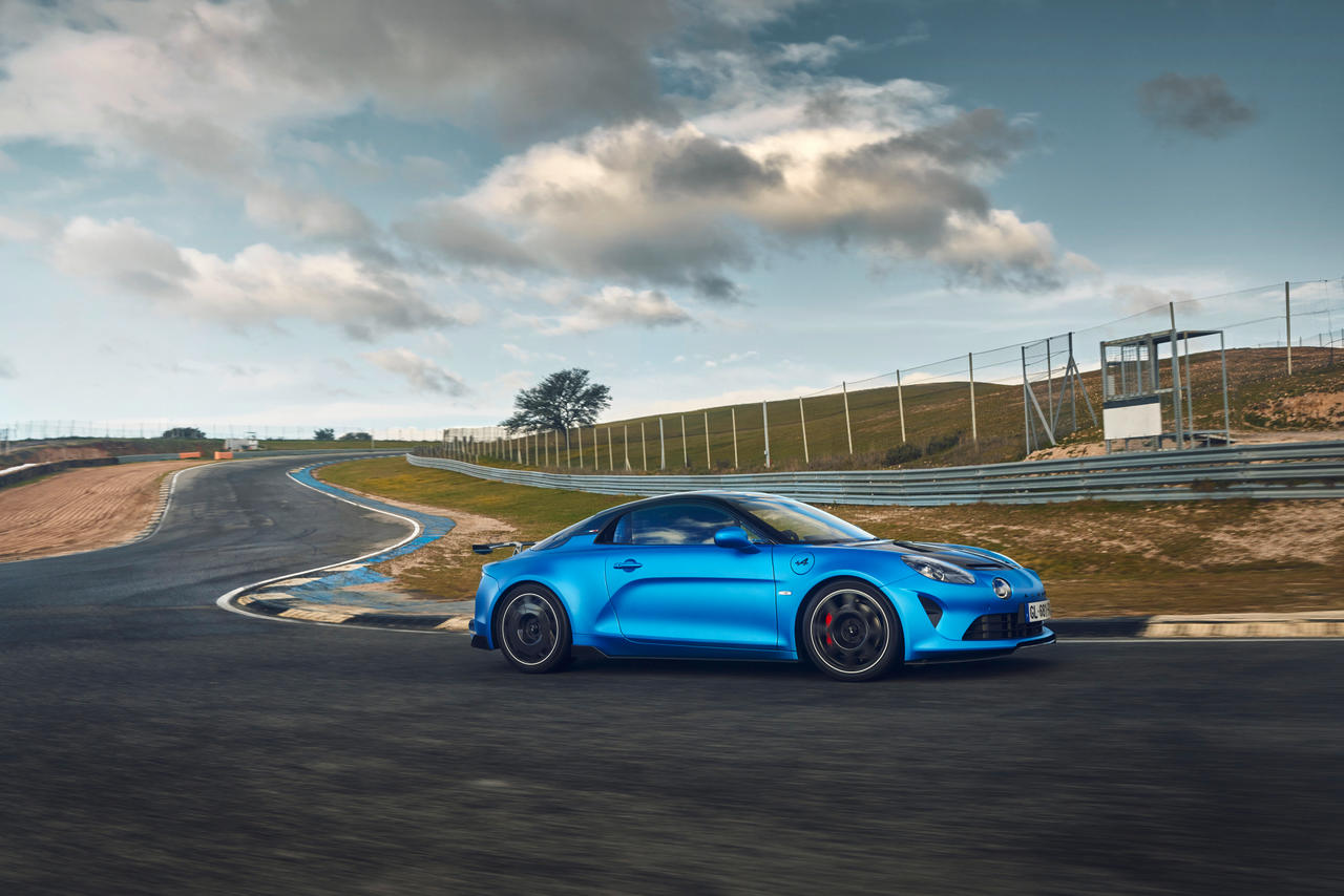 Diaporama et photos - Essai Alpine A110 R (2023) : l’ultime quête du gramme | L'Argus