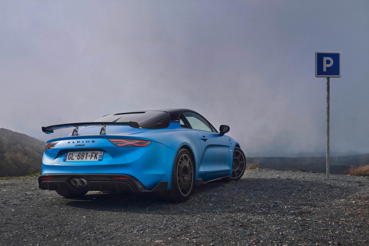 Photo - Alpine A110R - L’Alpine A110 R décroche le prix de la Sportive 2023 aux Trophées de L’argus