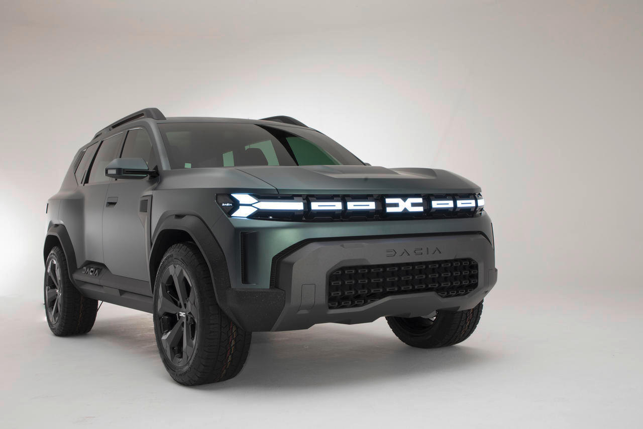 Photo 14 - Même si le responsable du design Dacia a changé deux fois ...