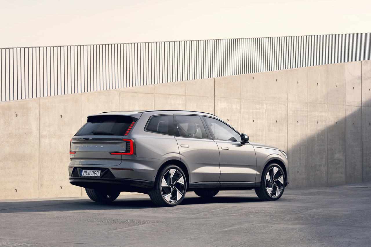 Volvo EX90 (2023). Photos, prix et fiche technique du SUV électrique à 7 places
