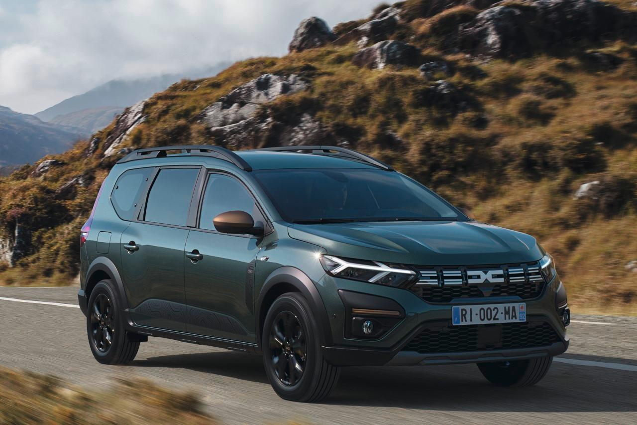 Diaporama et photos - Dacia. Un modèle compact inédit en développement ...