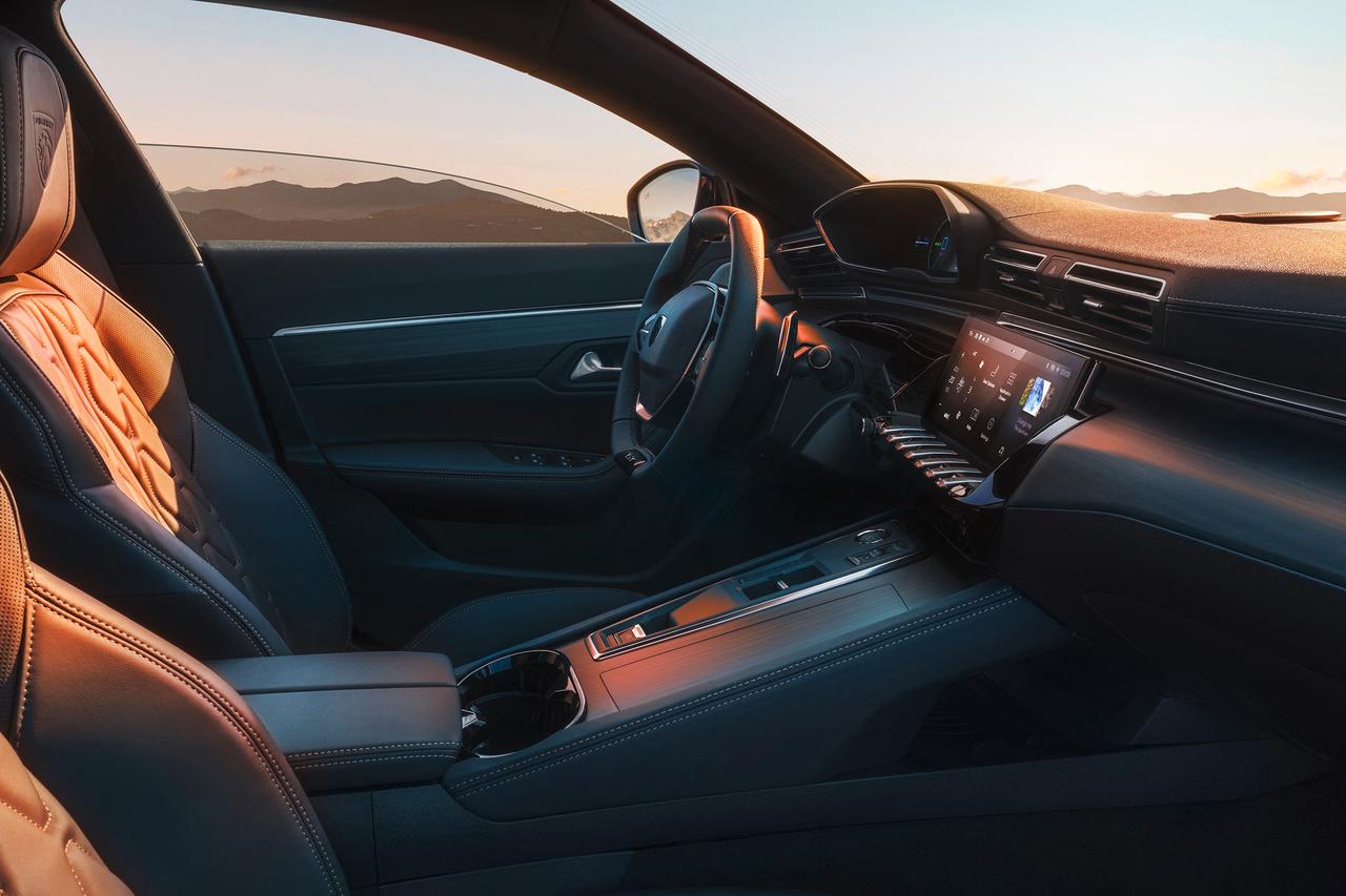 Diaporama et photos - Peugeot 508 restylée (2023). La berline s’affirme ...