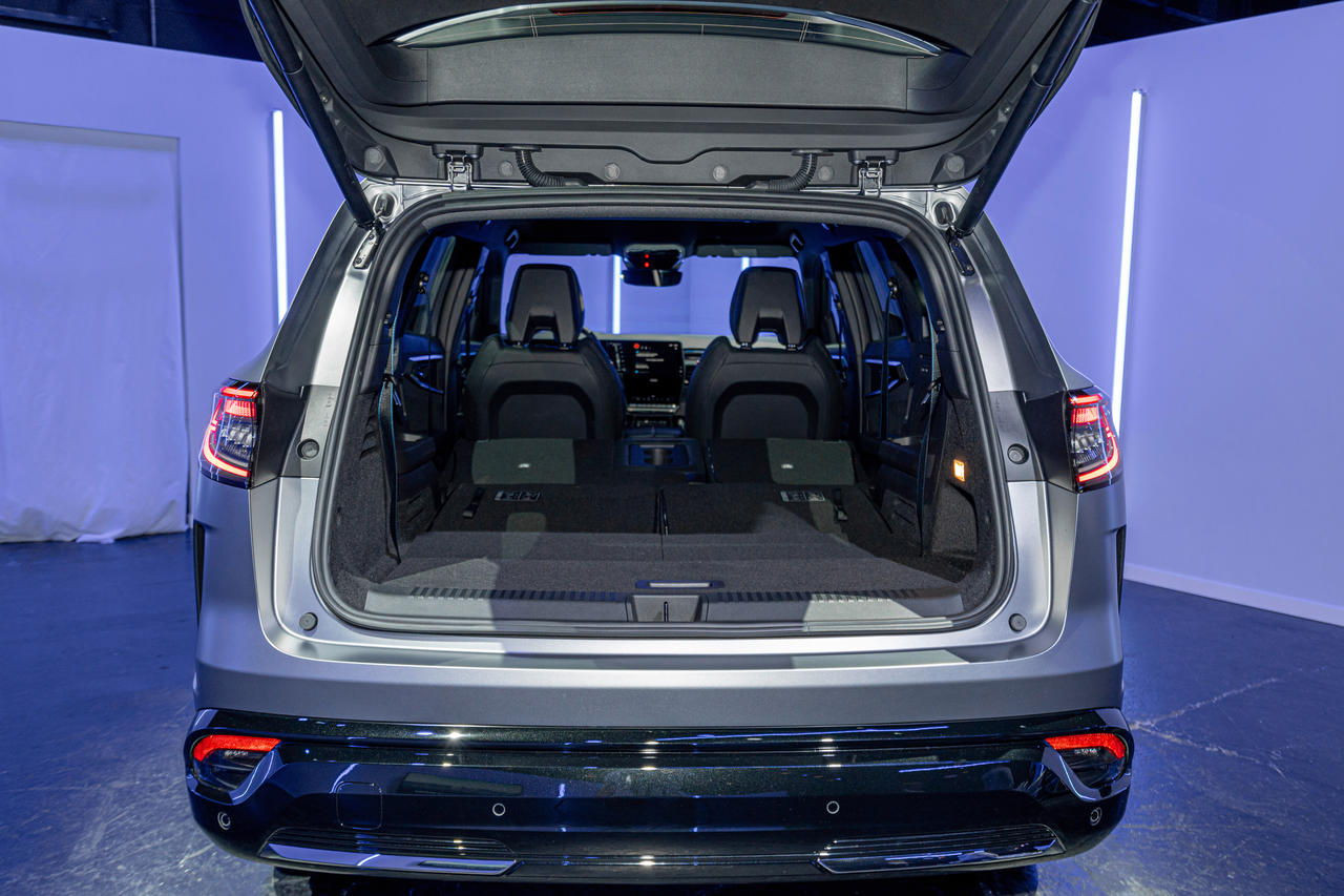 Renault Espace 6 (2023). À bord du SUV familial, rival du Peugeot 5008