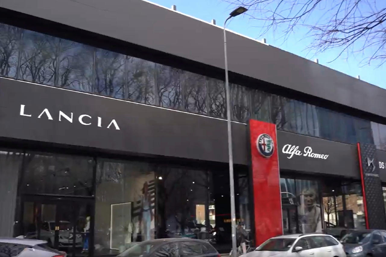 Diaporama et photos - Stellantis réunit dix marques dans un showroom ...