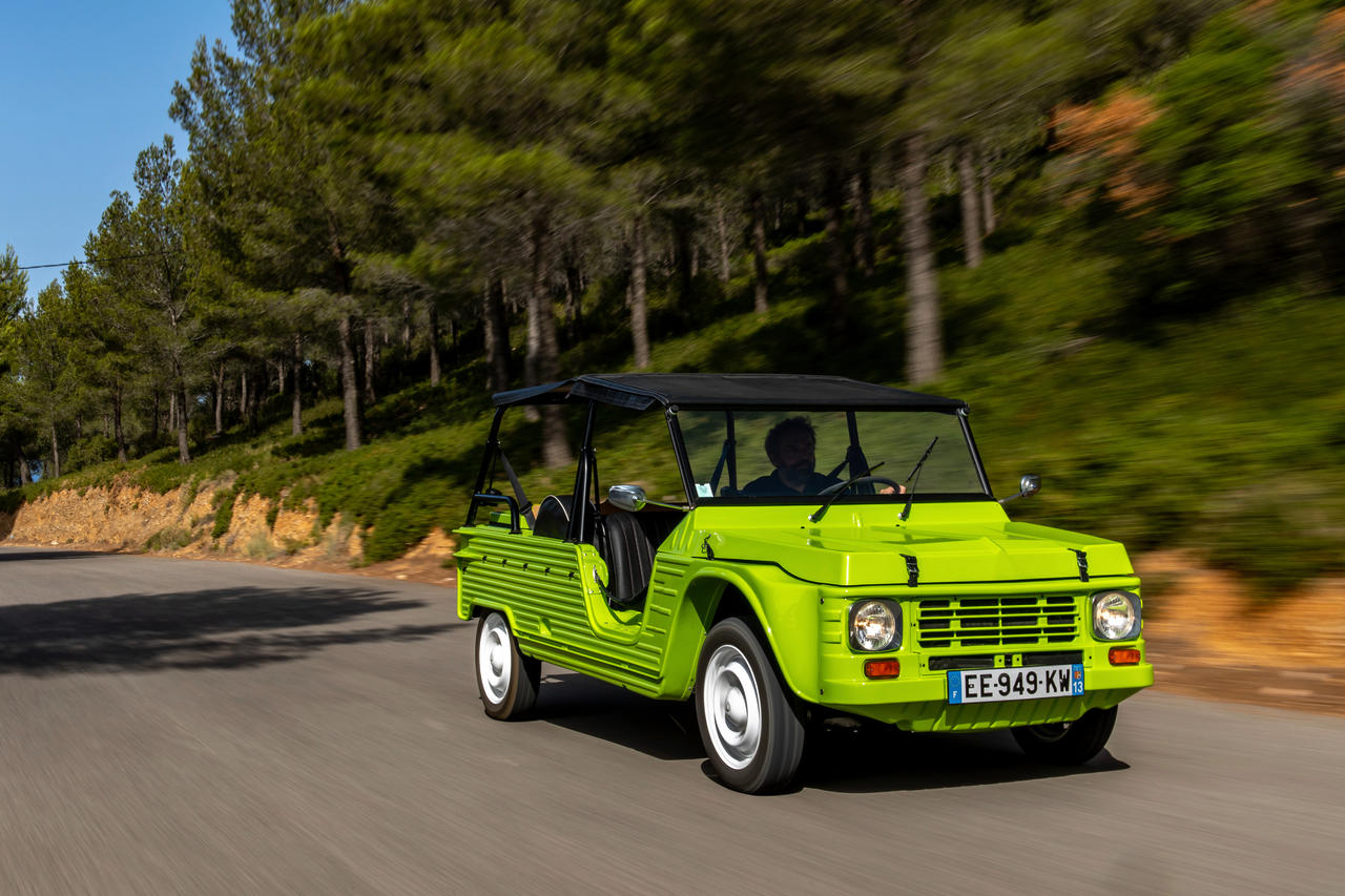 Photo 9 - La Méhari Eden proposée par la Société MCC Automotive (2 CV ...