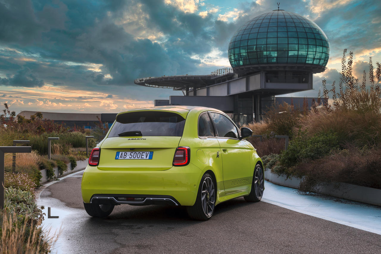 Photo 7 - Abarth 500e générateur de son - Abarth 500e (2023). La bombinette italienne passe à l ...