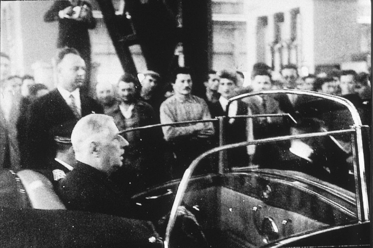 Diaporama et photos - L'usine Peugeot-Citroën de Rennes-La Janais ouvre ...