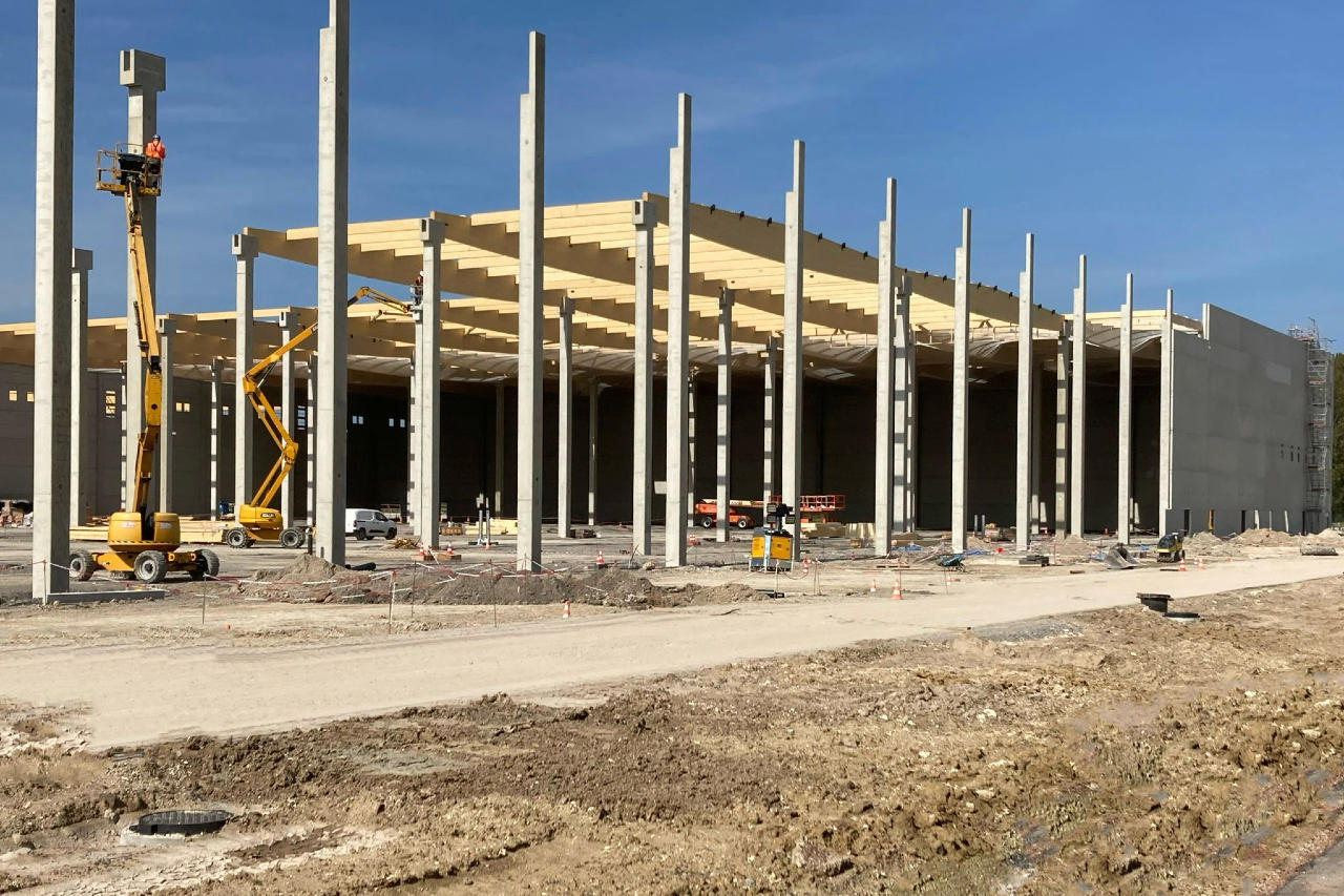 Photo 2 - usine envision aesc gigafactory france travaux - Le retard de ...