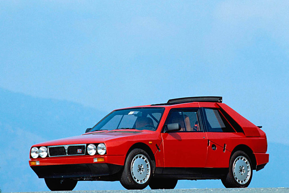 Photo 12 - Nécessaire pour l'homologation, la version routière de la ...