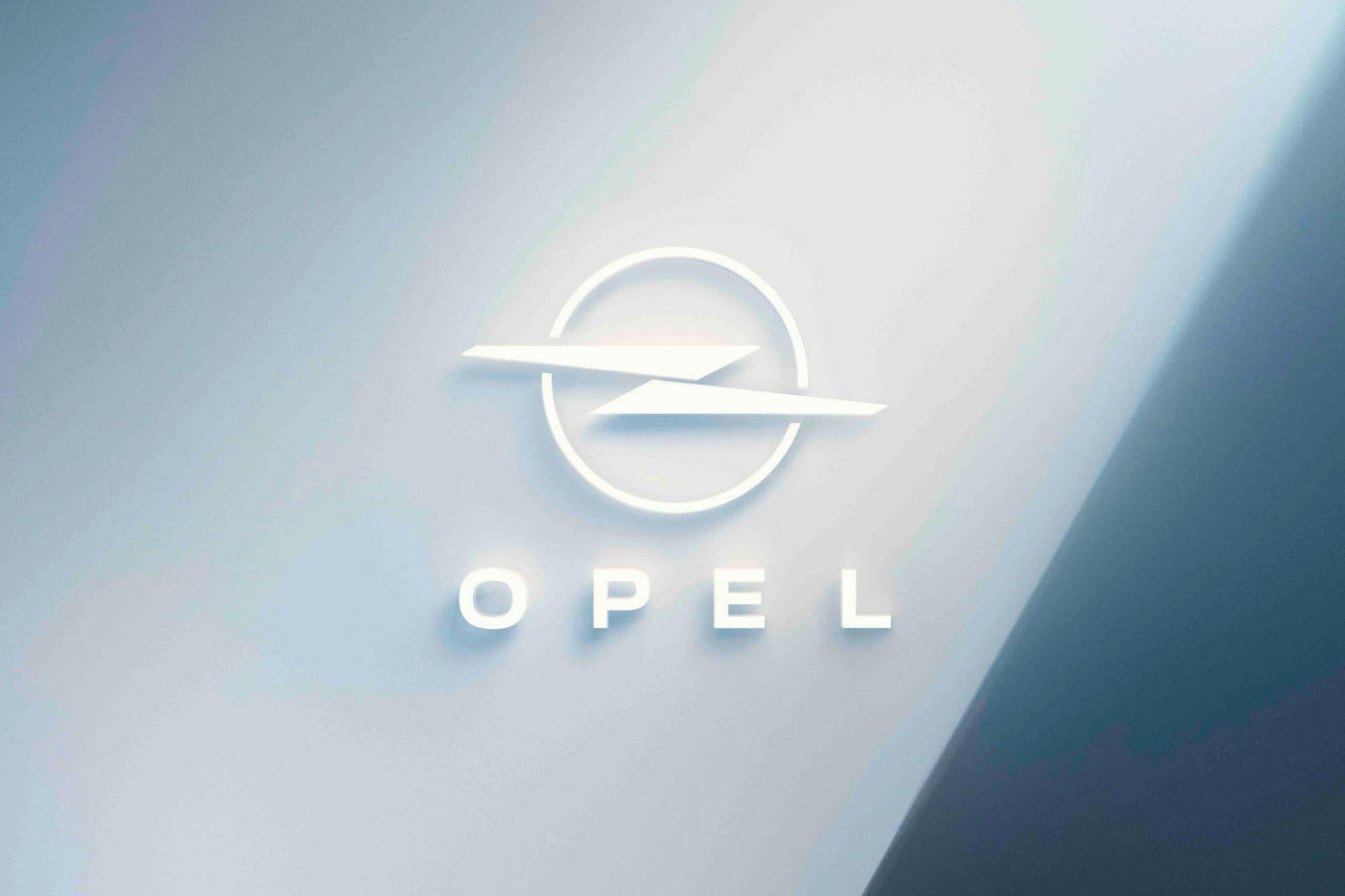 Photo 1 - nouveau logo opel 2024 - Opel change (encore) de logo