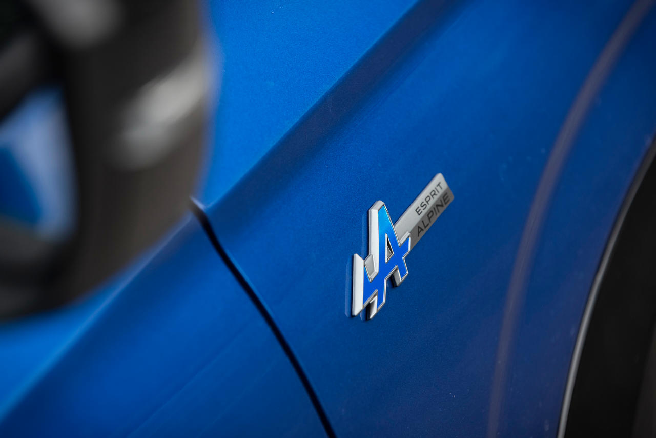 Photo 7 - Le Rafale aura droit à sa finition sportive Esprit Alpine ...