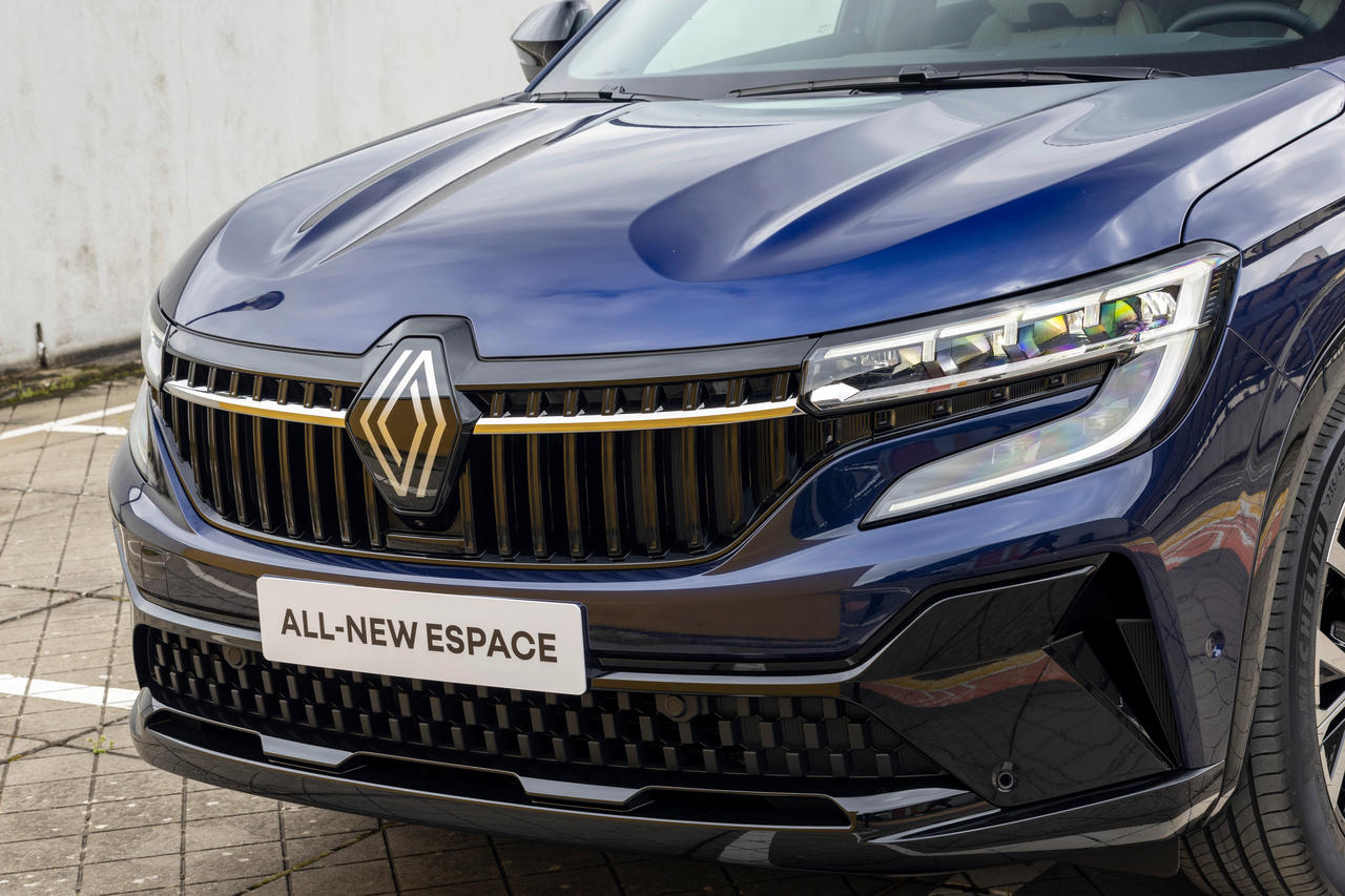 Renault Espace 6 ou Austral. Quel est le bon choix pour les familles