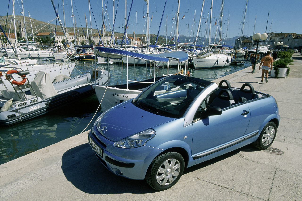 Citroën C3 Pluriel (2003). La citadine découvrable fête ses 20 ans