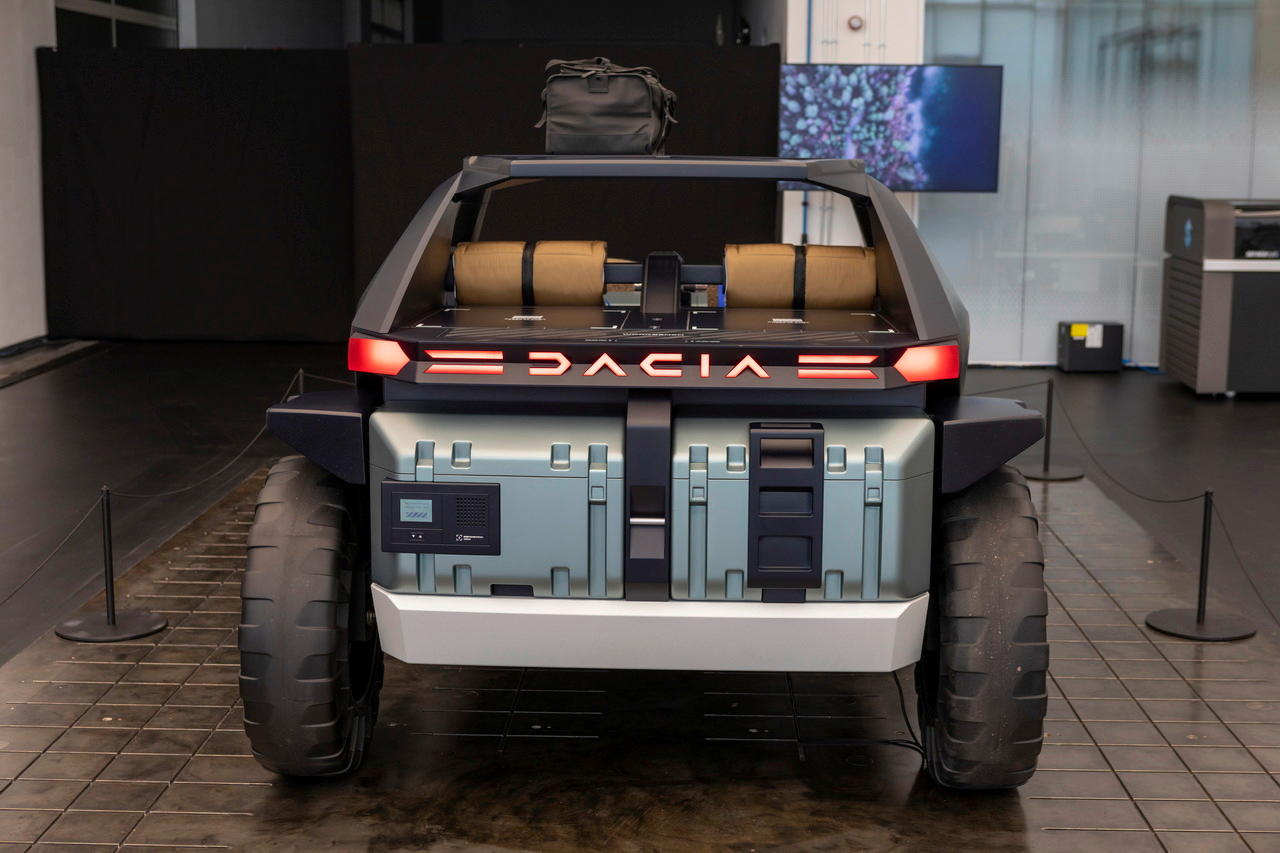 Diaporama et photos - Dacia Sandero (2028). Originale, électrique… nos ...