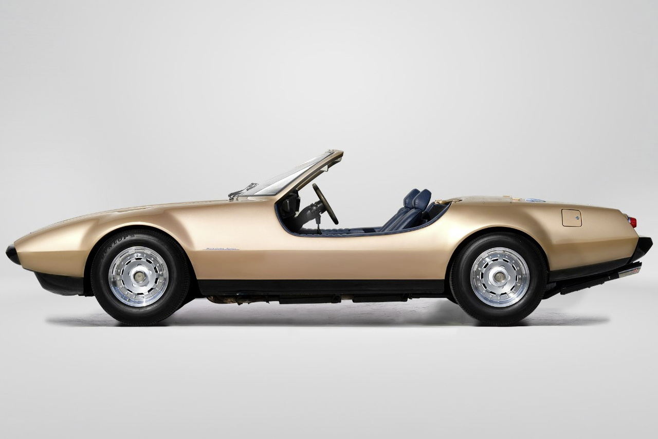 Beach Car, une Ferrari unique transformée en voiture de plage