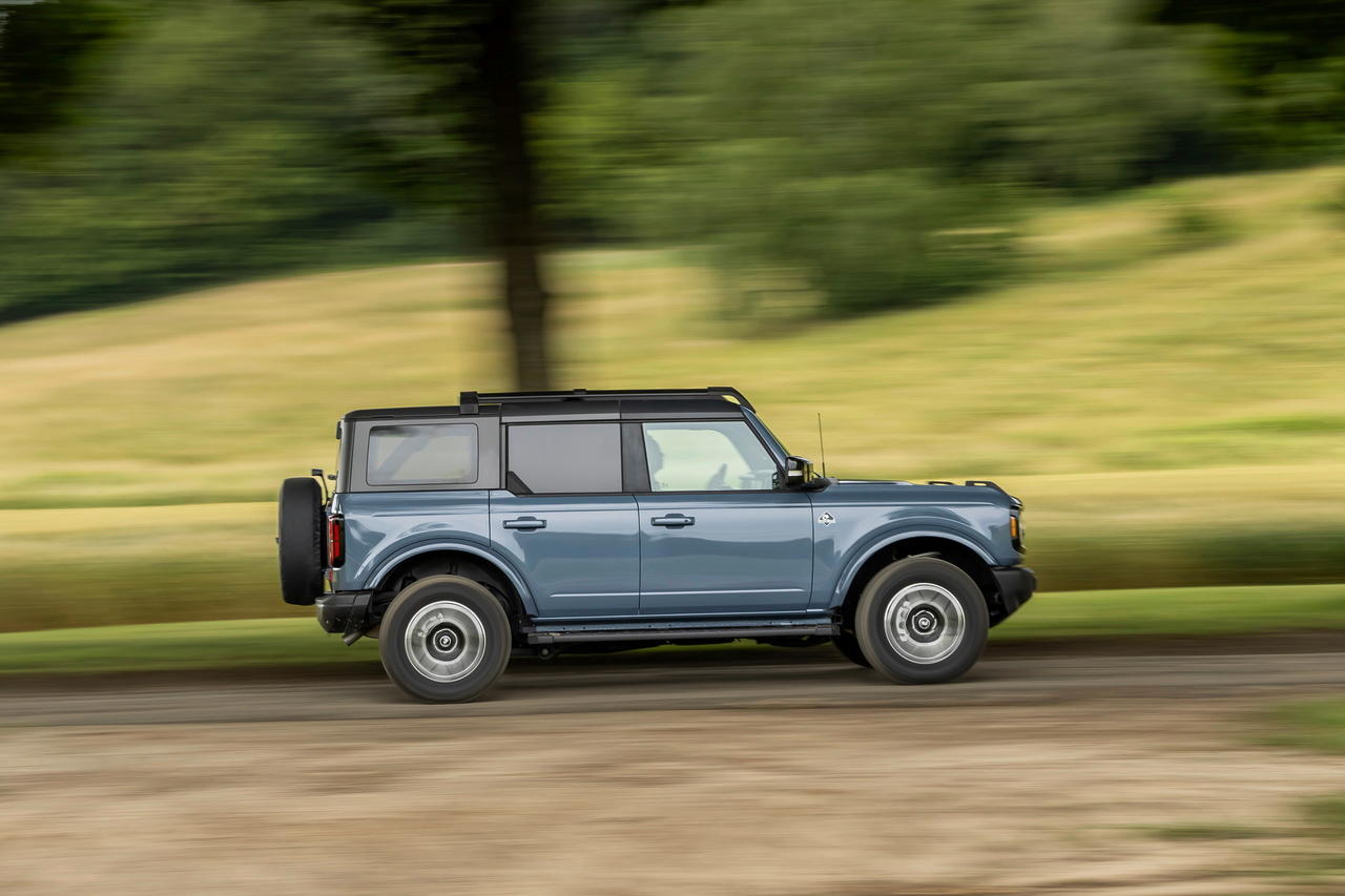 Photo 4 - Prix, fiche technique avis et essai du Ford Bronco V6 - Essai ...
