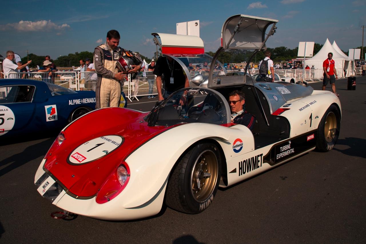 Diaporama et photos - Insolite. Cette Howmet TX à turbine d'hélicoptère ...