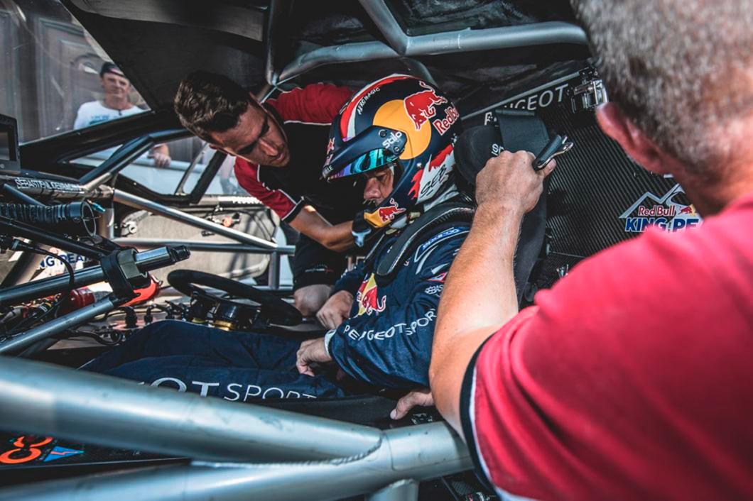 Pikes Peak. Il y a 10 ans, Sébastien Loeb gagnait la course avec la Peugeot 208 T16