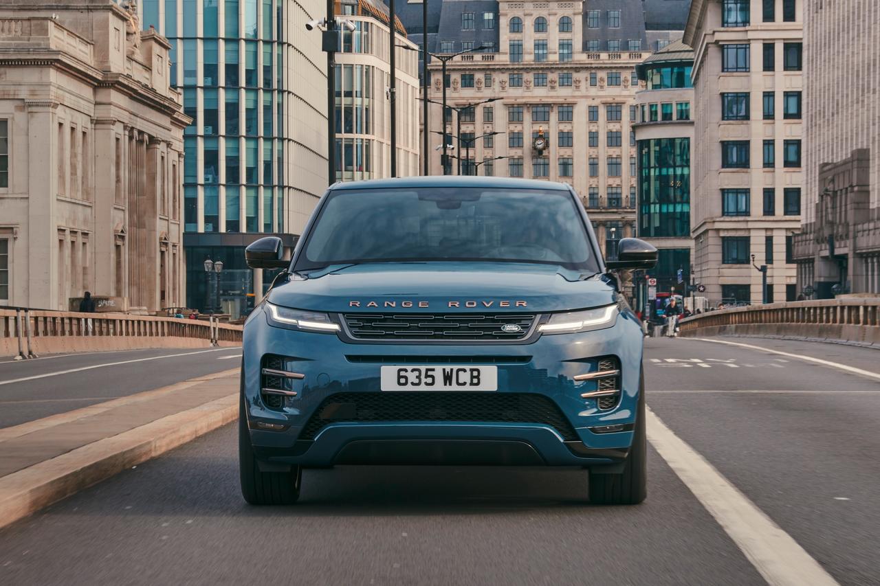 Photo 6 - La grille de calandre adopte un nouveau maillage. - Range ...