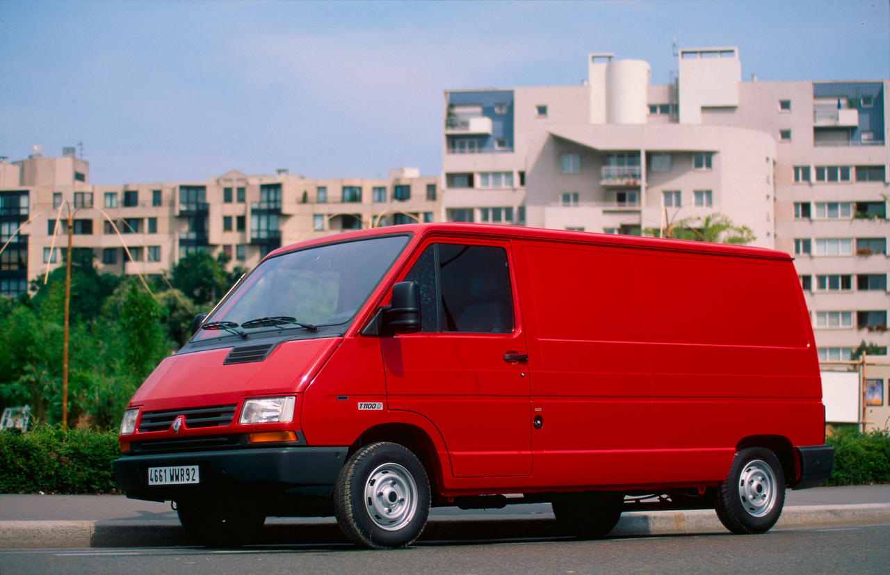Diaporama et photos - Le Renault Trafic 1 encore vendu en Inde sous le ...